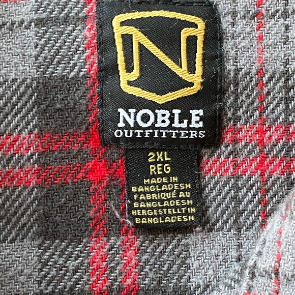 Noble | Shirts | Noble Outfitters Pearl Snap Mens Heavy Red Gray Plaid ...